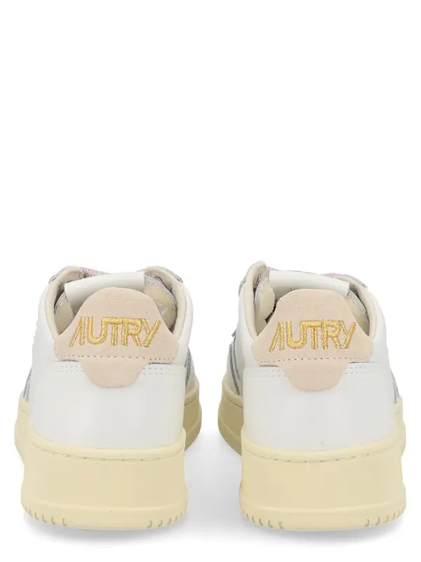 AUTRY Medalist Low Top Sneakers - White
