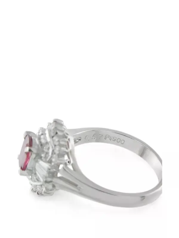 LB EXCLUSIVE Oval-cut Ruby And Diamond Ring In Platinum - Silver