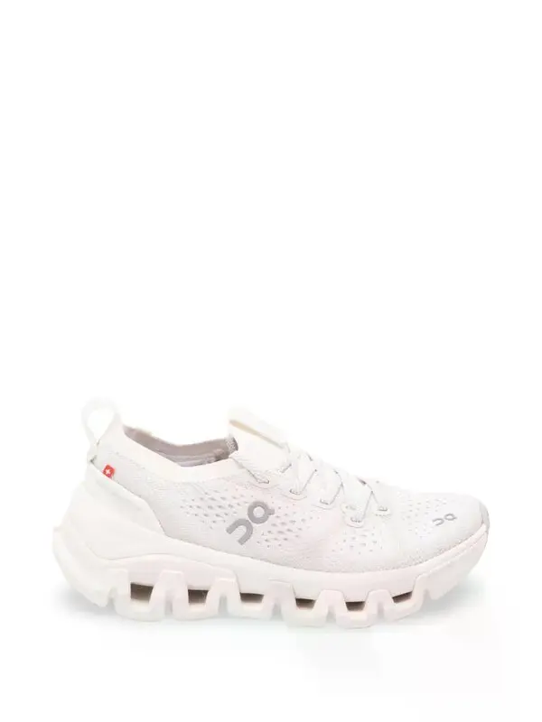 On Cloud X Tempo Sneakers