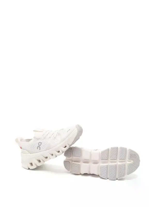 On Cloud X Tempo Sneakers