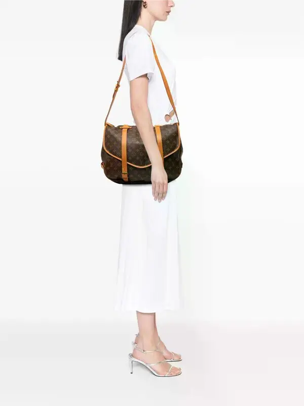 LOUIS VUITTON Monogram Saumur 43 Travel Bag