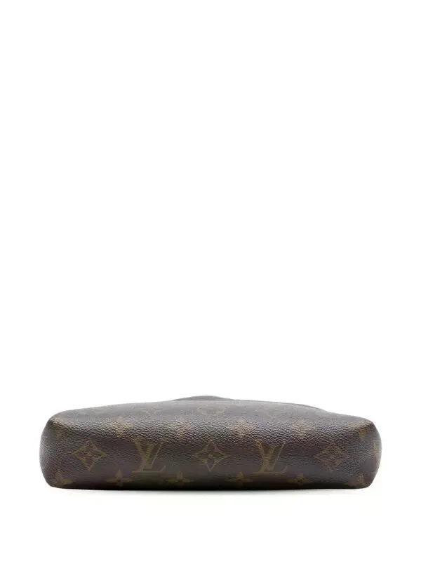 LOUIS VUITTON Pallas Clutch Monogram Satchel