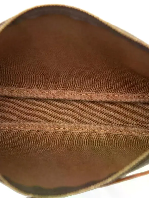 LOUIS VUITTON 2002 Monogram Pochette Accessoires Shoulder Bag