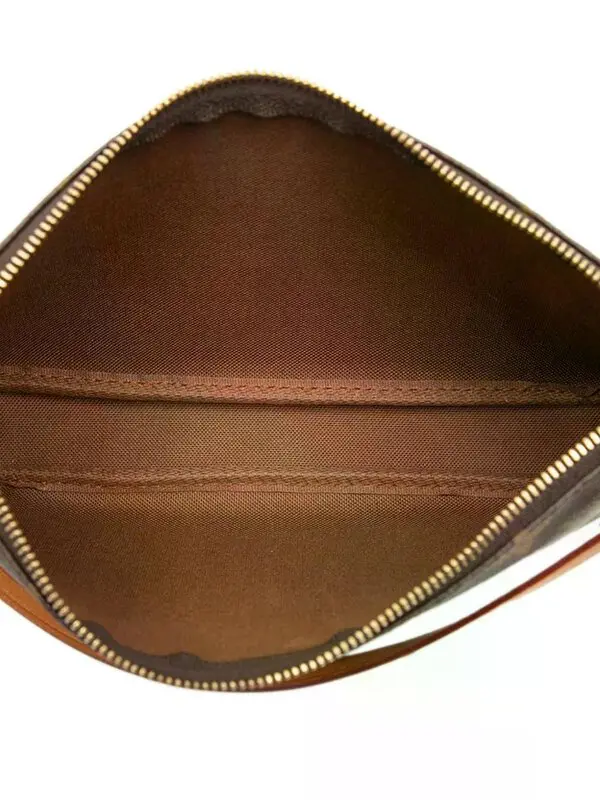 LOUIS VUITTON 2001 Monogram Pochette Accessoires Shoulder Bag