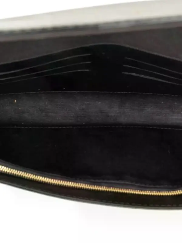 LOUIS VUITTON Vernis Louise East West Clutch Bag