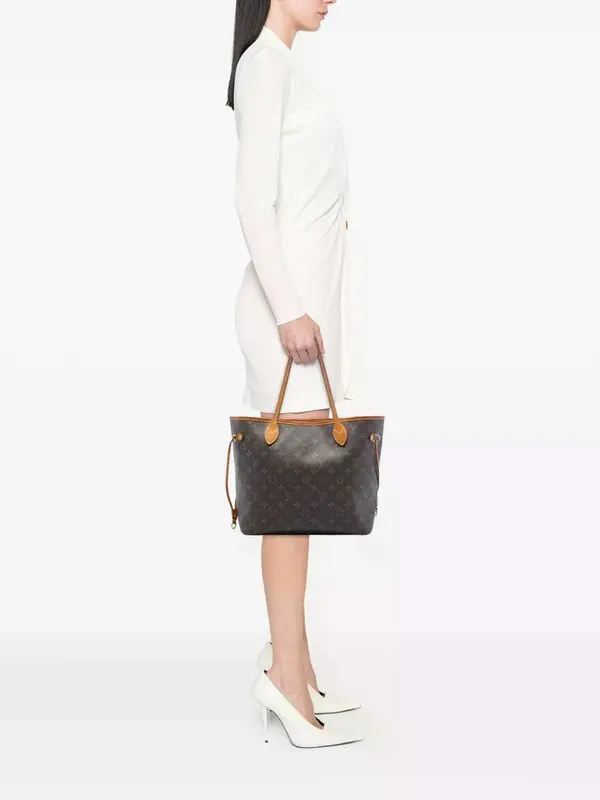 LOUIS VUITTON 2011 Monogram Neverfull Mm Tote Bag