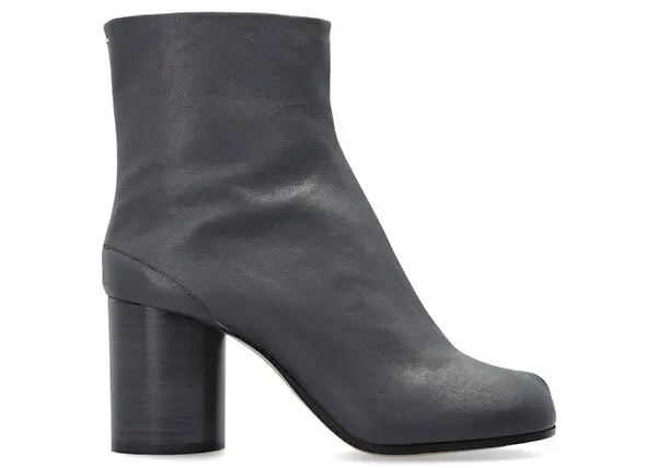 MAISON MARGIELA Tabi Ankle Boots