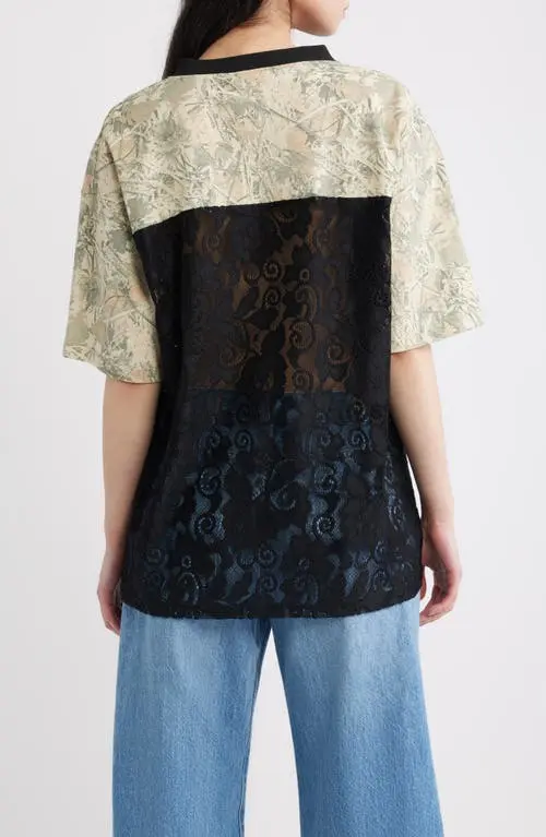 GOLDEN HOUR Camouflage Lace V-neck T-shirt