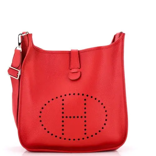 Hermès Evelyne Bag Gen Iii Clemence Gm - Red