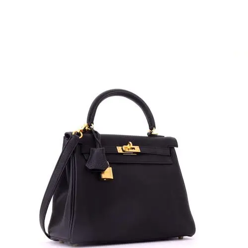 Hermès Kelly Handbag Togo With Gold Hardware 25 - Black