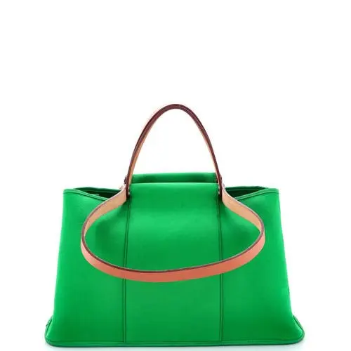Hermès Cabag Elan Toile And Leather 39