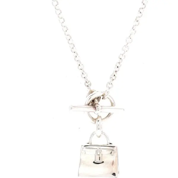 Hermès Amulettes Kelly Pendant Nm Necklace Sterling Silver - Metallic Silver