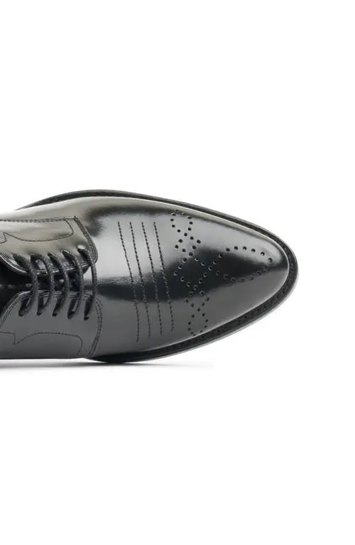 THE OFFICE OF US Miss Button Midheel Oxford