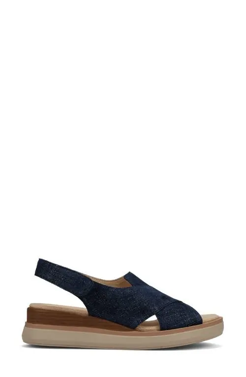 Vaneli Hydra Platform Sandals
