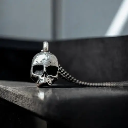 TORRELA Skull Necklace