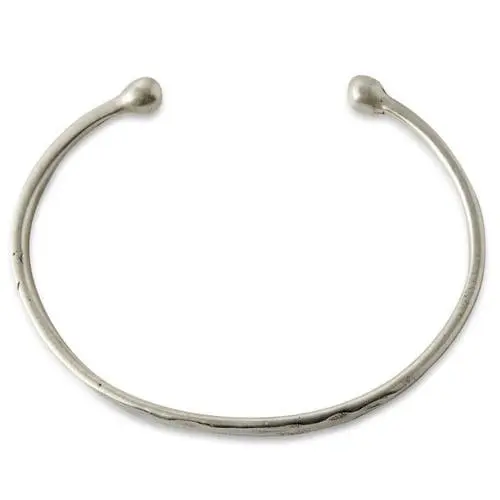 TORRELA Hammered Cuff
