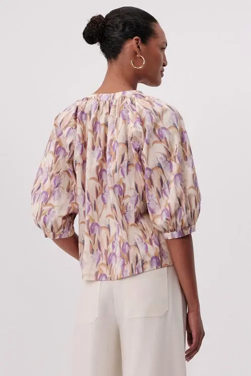 EXQUISE Floral V-neck Short Sleeve Shirt