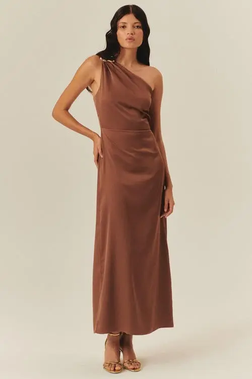EXQUISE Zariah Maxi Dress One Shoulder - Brown