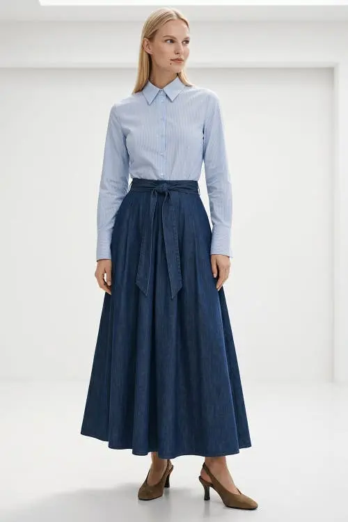 EXQUISE Cherrelle Belted Denim Midi Dress