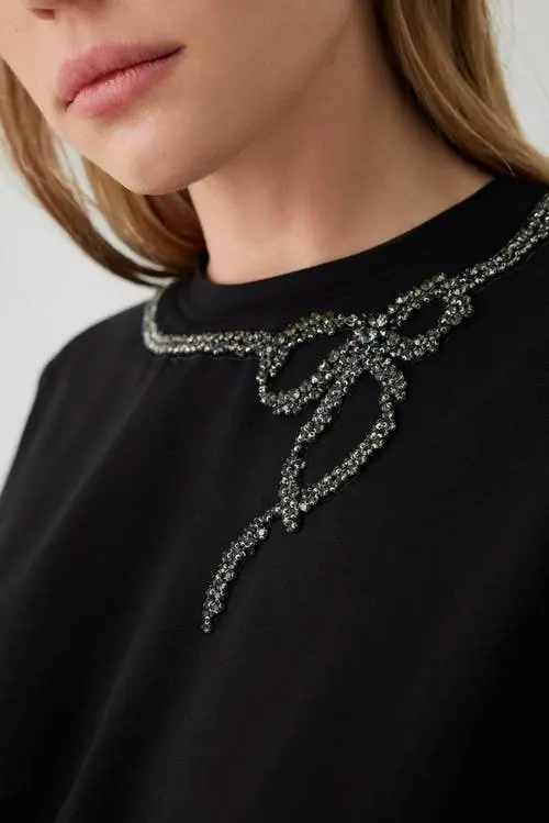 EXQUISE Afia Midi Dress With Embellished Collar