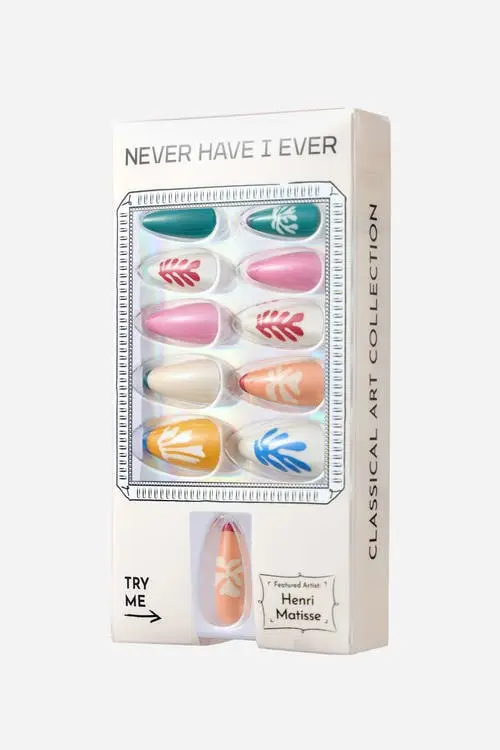 NEVER HAVE I EVER SHOP Henri Matisse Inspired Snow Flowers Press-on Nails - Pink