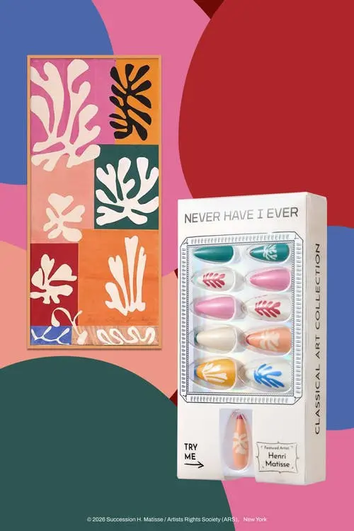 NEVER HAVE I EVER SHOP Henri Matisse Inspired Snow Flowers Press-on Nails