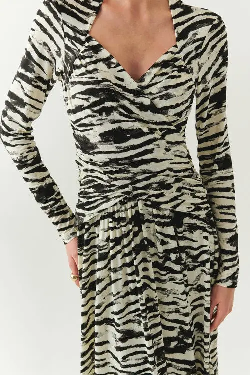 EXQUISE Keilani Midi Dress With Wrap Neck And Long Sleeves