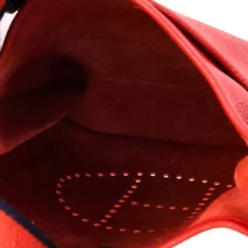 Hermès Evelyne Bag Gen Iii Clemence Pm - Red