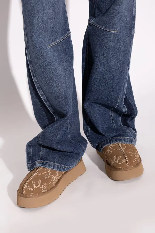 UGG Tazz Botanic’ Shoes