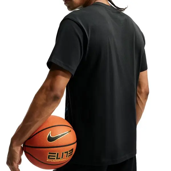 Nike T-shirt