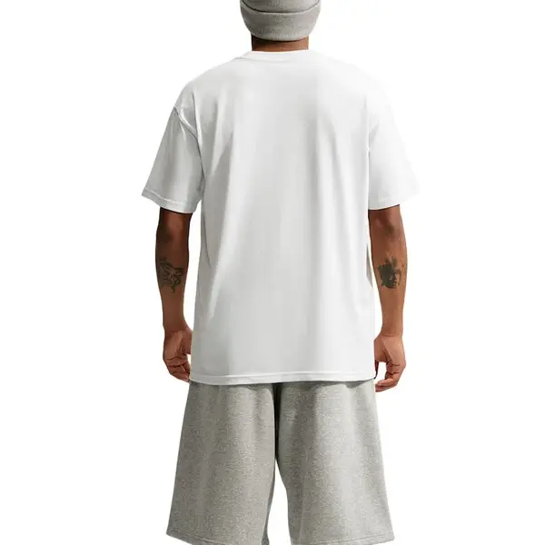 Nike T-shirt