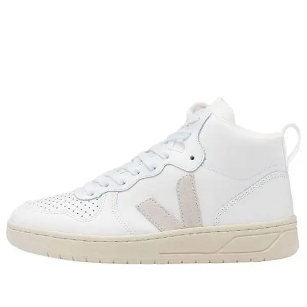 VEJA V-15 Leather