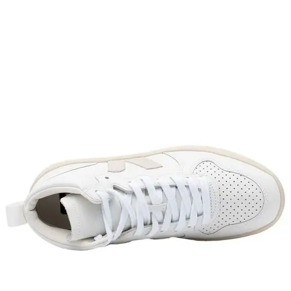 VEJA V-15 Leather