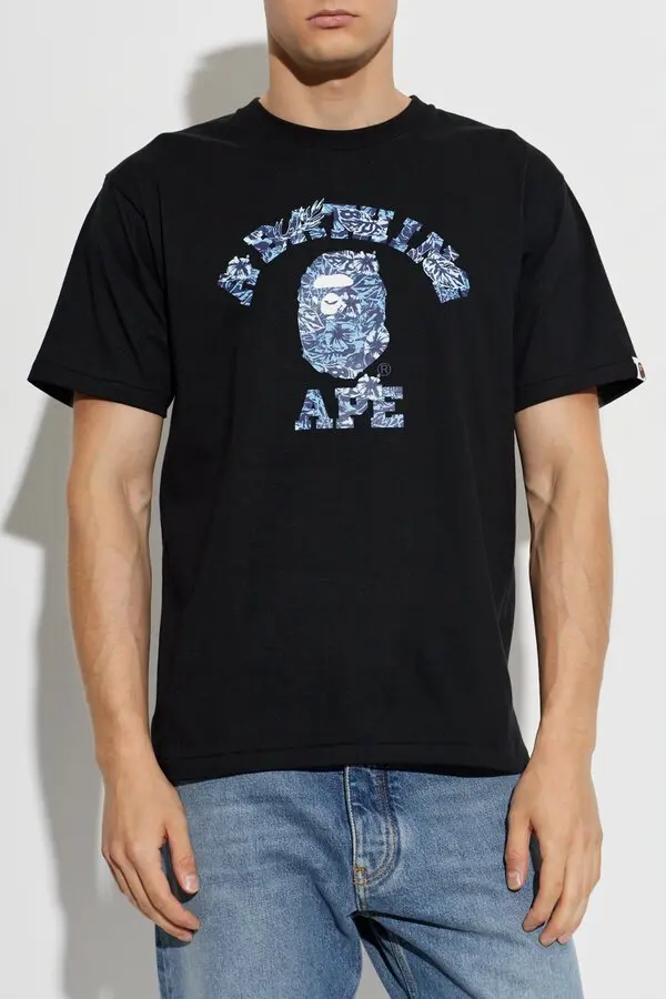 A BATHING APE T-shirt With Print - Black