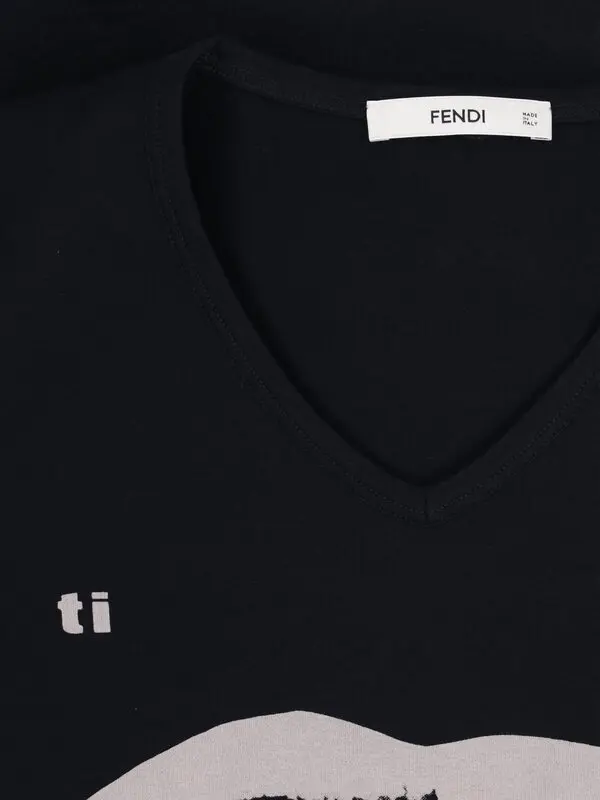 Fendi Ti Amo" Print V-neck T-shirt