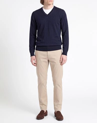 Alpha Studio Midnight Merino Wool V-neck Sweater