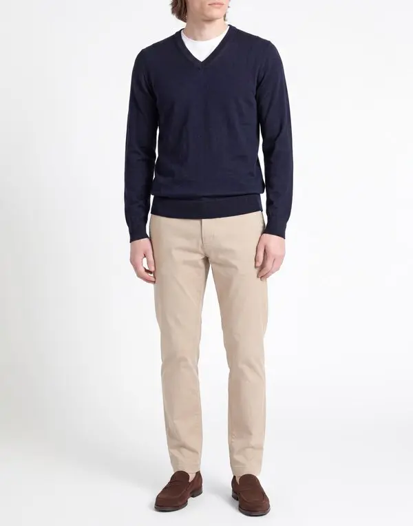 Alpha Studio Midnight Merino Wool V-neck Sweater