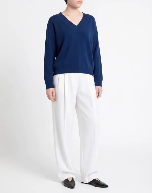 Alpha Studio Cashmere V-neck Sweater