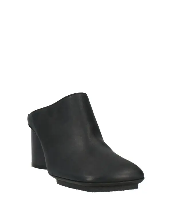 UMA WANG Calfskin Mules - Black