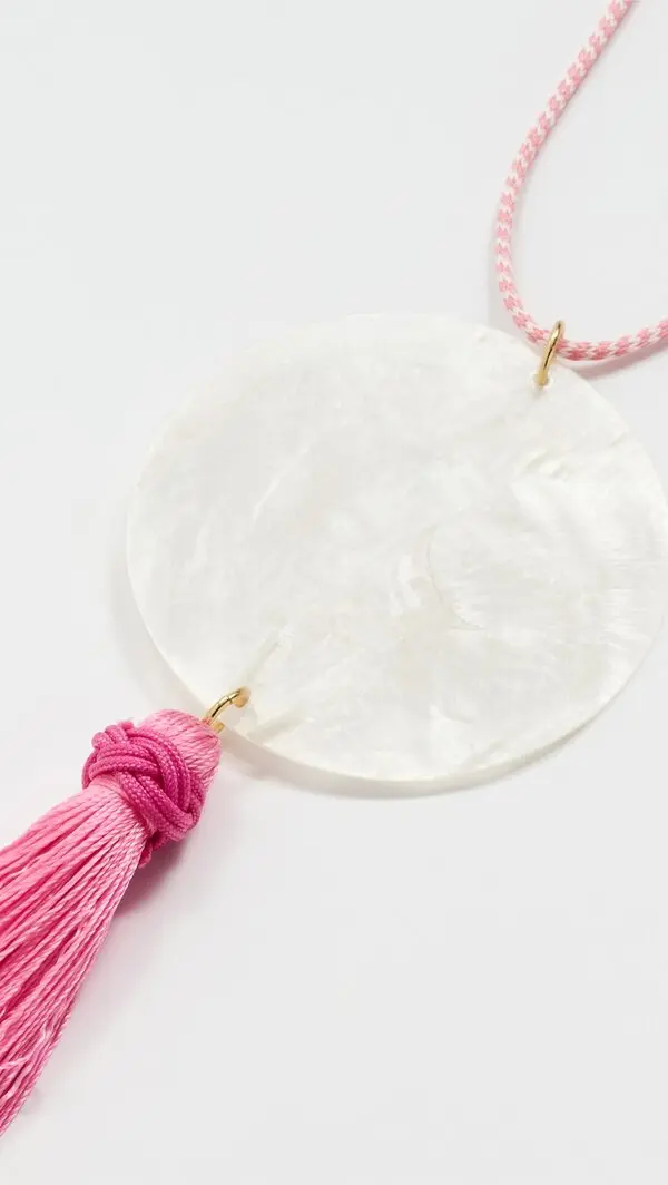 LOGAN TAY Tasseled Shell Pendant Necklace