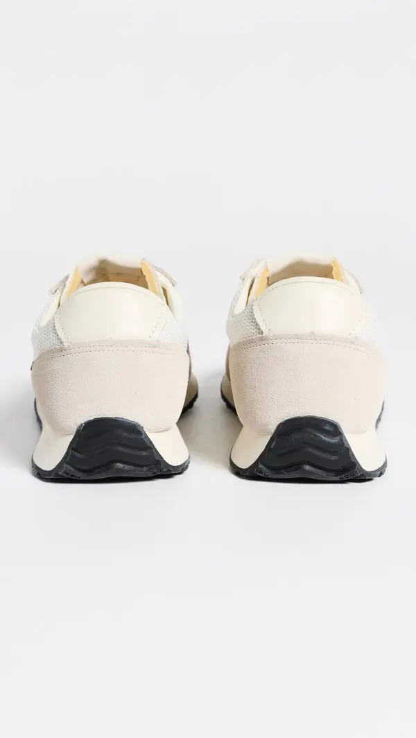 NEW BALANCE 471 Sneakers M 8.5/ W