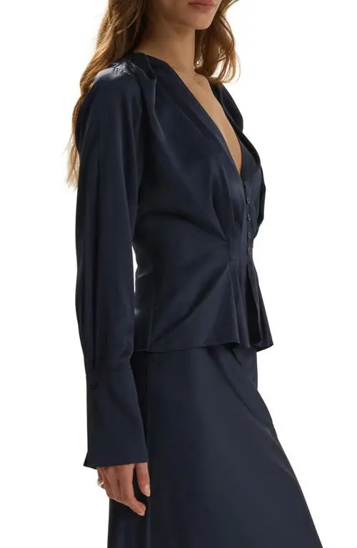 FAVORITE DAUGHTER The Romance Button-up Top