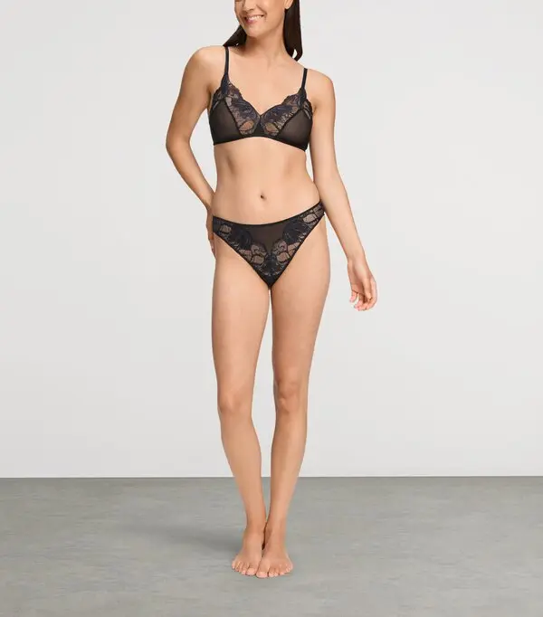 Hanro Lace-trim Lysia Thong