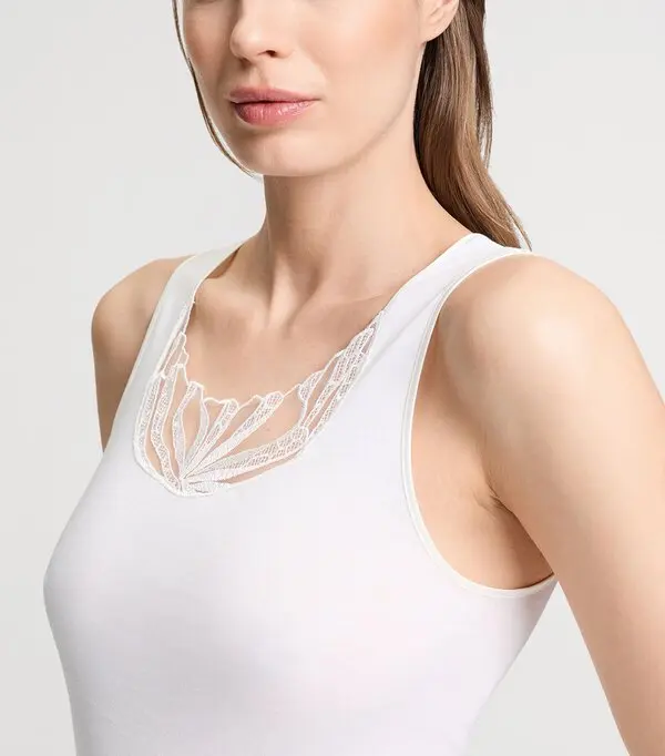 Hanro Cotton Rosaria Tank Top With Embroidered Neckline - Ivory