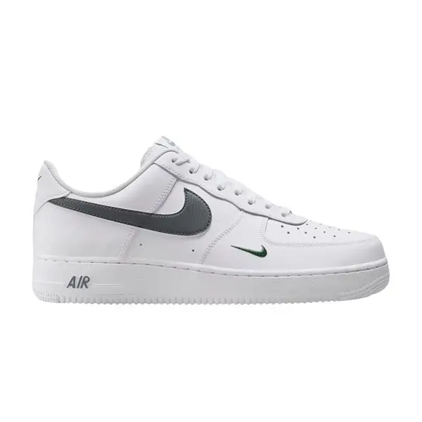 Nike Force 1 '07 Sneakers