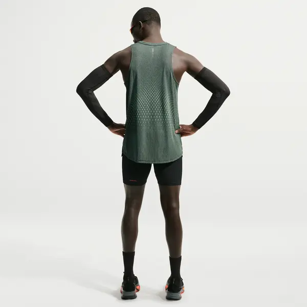 Nike Stride Aero-fit Running Tank Top