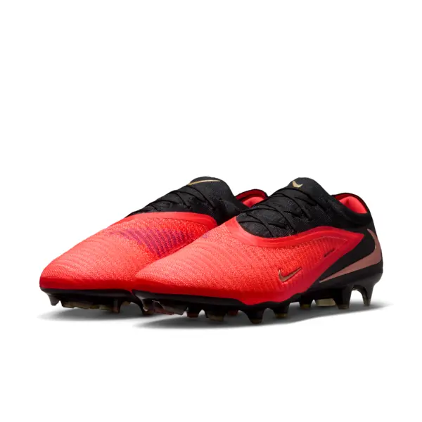 Nike Phantom Low Elite Soccer Cleats - Red