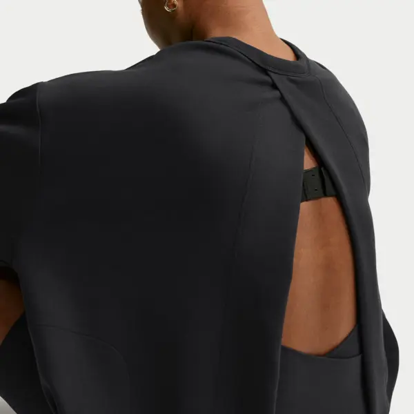 Nike Studio Fleece Sport Dri-fit Crew-neck Sweatshirt - Black