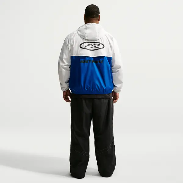 Nike Windrunner Storm-fit Graphic Jacket