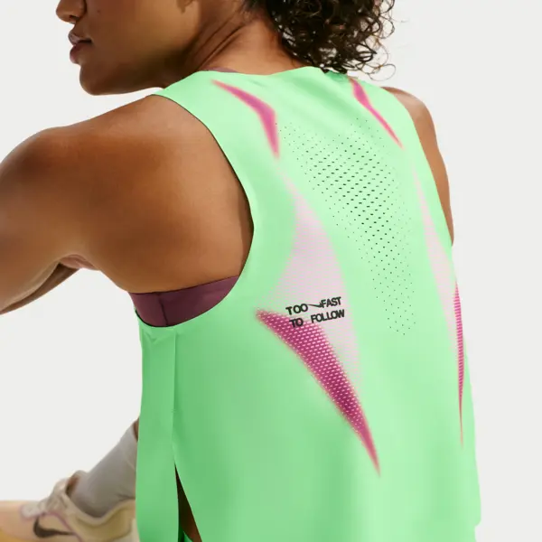 Nike Aeroswift Dri-fit Adv Cropped Running Tank Top - Green